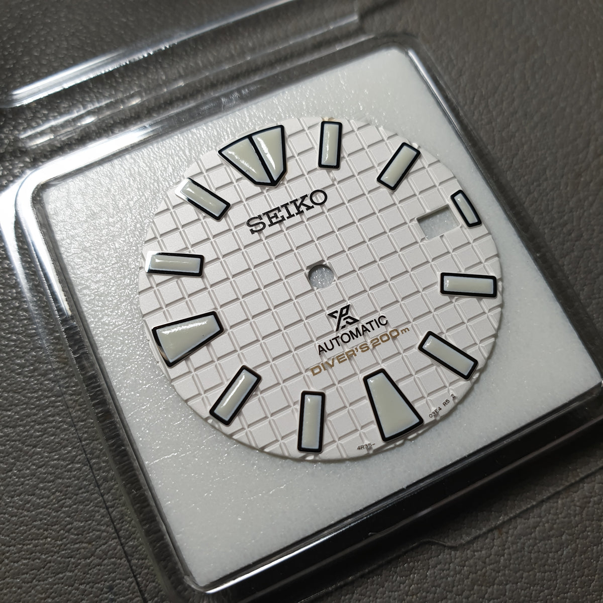 Dia042 Oem Seiko Srpe37 White Samurai Dial Mod Mode Watches