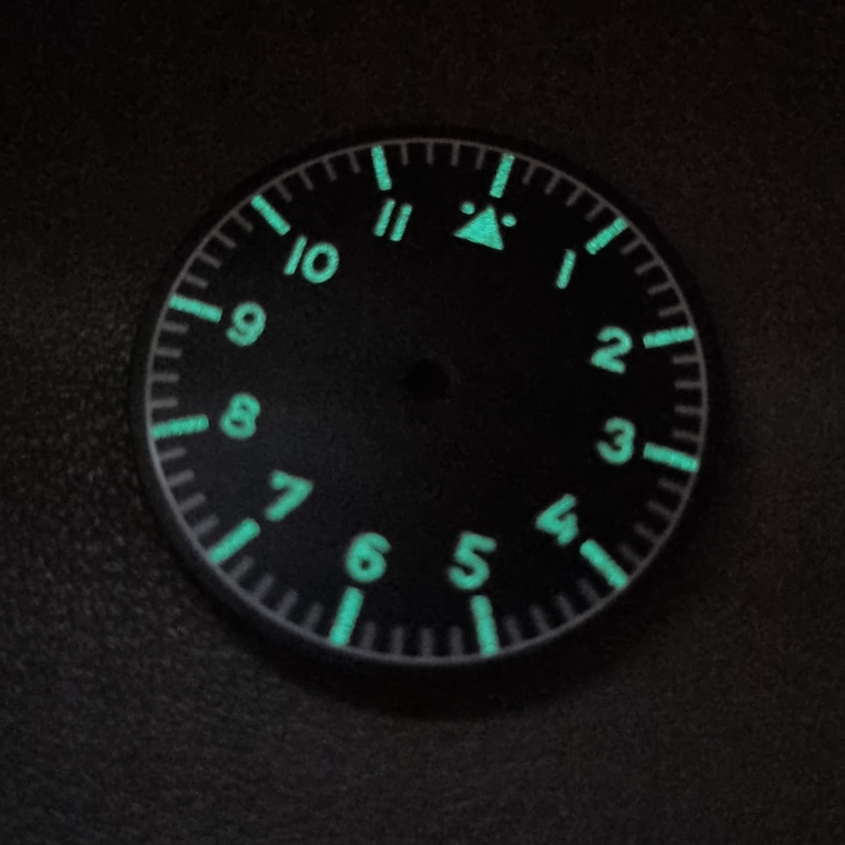 DIA046 Sterile Black Pilot Dial – Mod Mode Watches